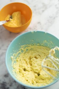 Easy Cream Puffs Recipe (Step-by-Step) - Definitely Not a Chef