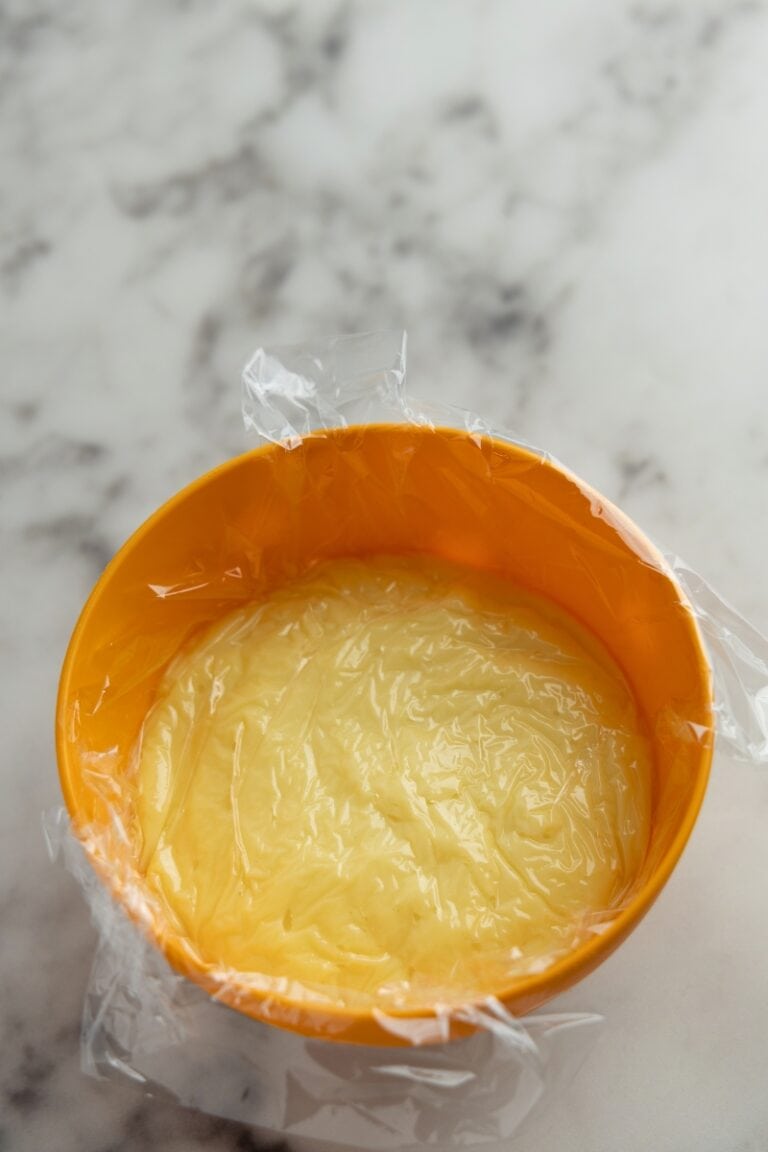 Easy Cream Puffs Recipe (Step-by-Step) - Definitely Not a Chef