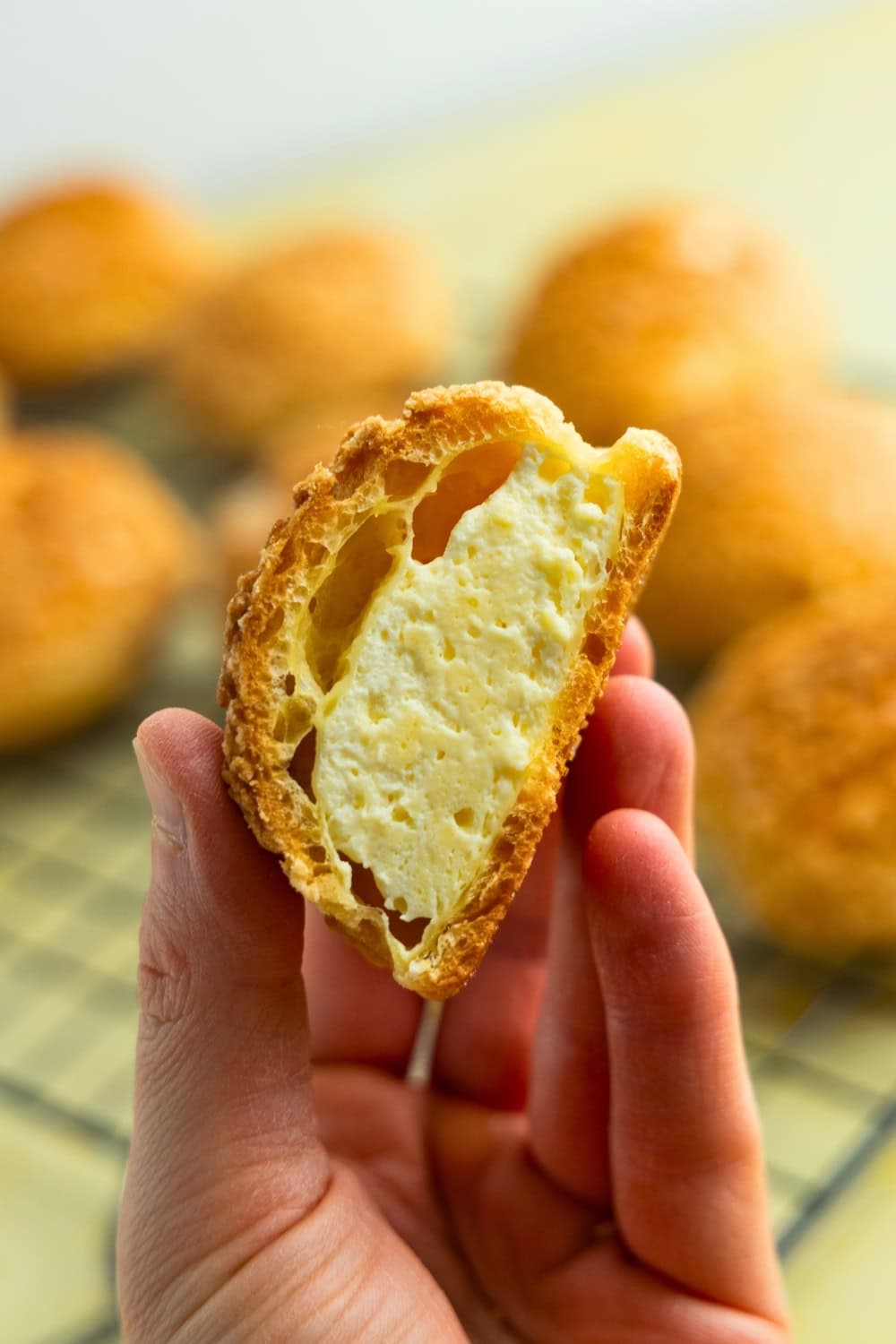 15+ Cream Puff Fillings: Delicious Ideas for Every Occasion ...