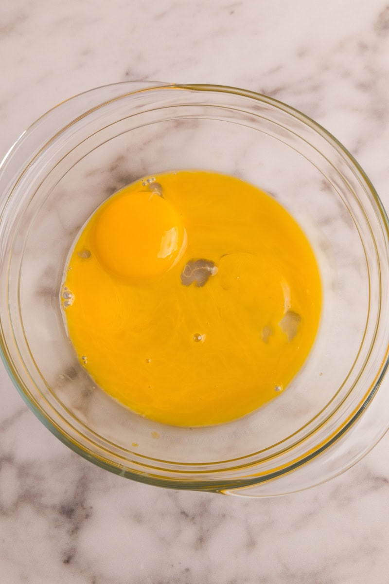 How to Temper Eggs (A Quick Guide) - Definitely Not a Chef