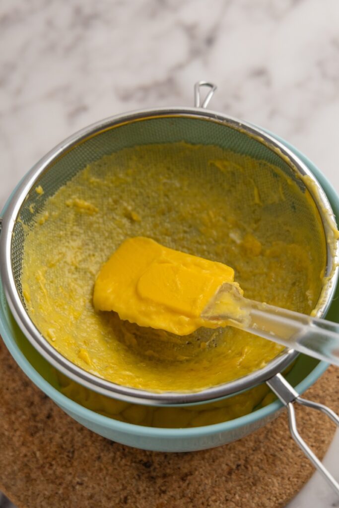 Mango Pastry Cream Recipe - Definitely Not a Chef