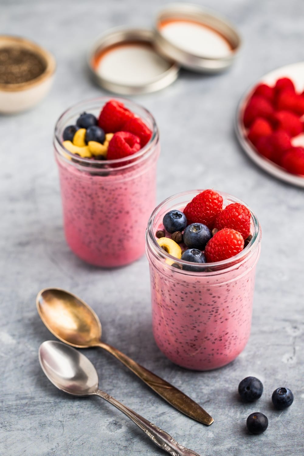 Raspberry Chia Pudding - Definitely Not a Chef
