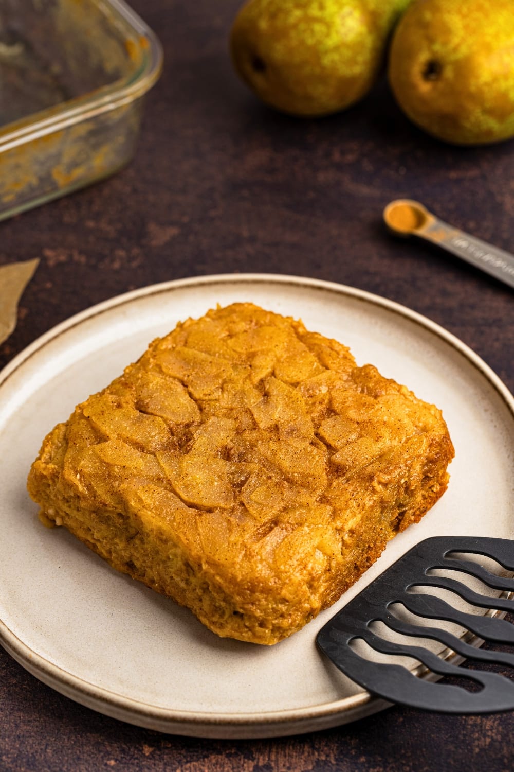 Pear Upside-Down Baked Oats - Definitely Not a Chef